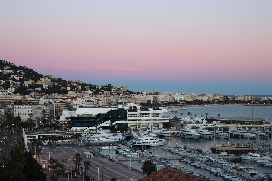 Una mañana cualquiera de invierno por La Croisette de Cannes
