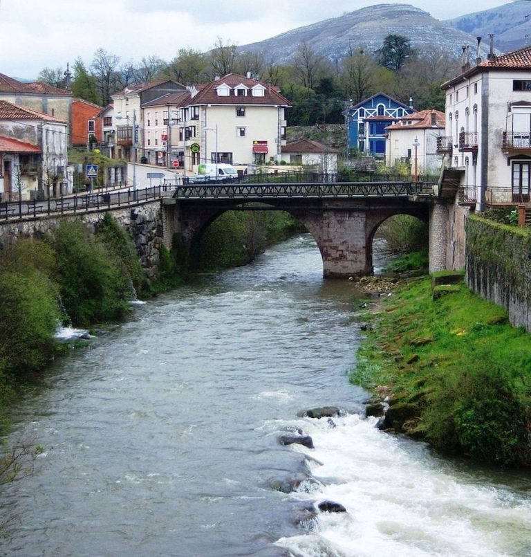 Una excursión por Cantabria: recorrer el curso del río Miera